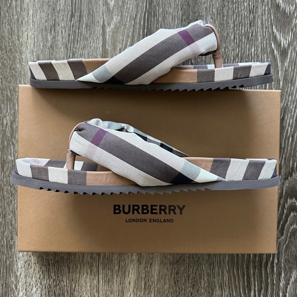 Burberry | Shoes | Burberry Signature Birch Brown Beige Check Sexy ...